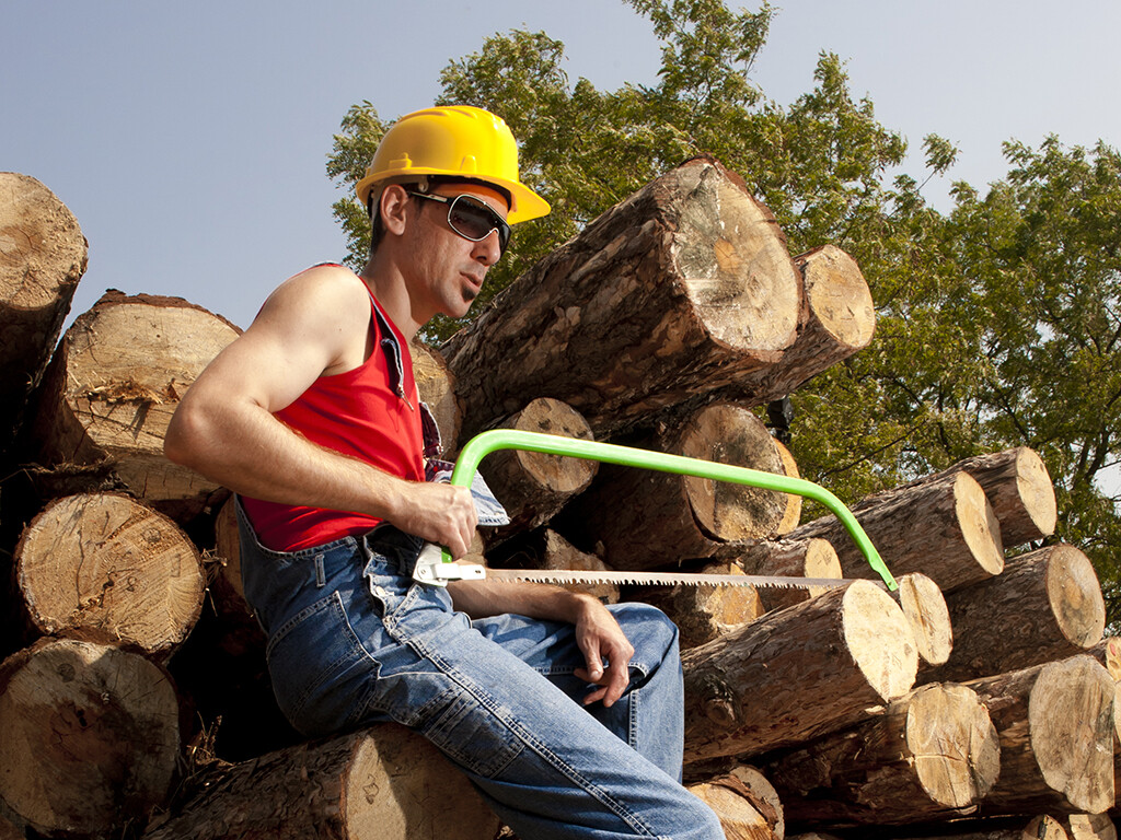Vorsicht beim Arbeiten in der Hitze, vor allem im Freien auf der Baustelle